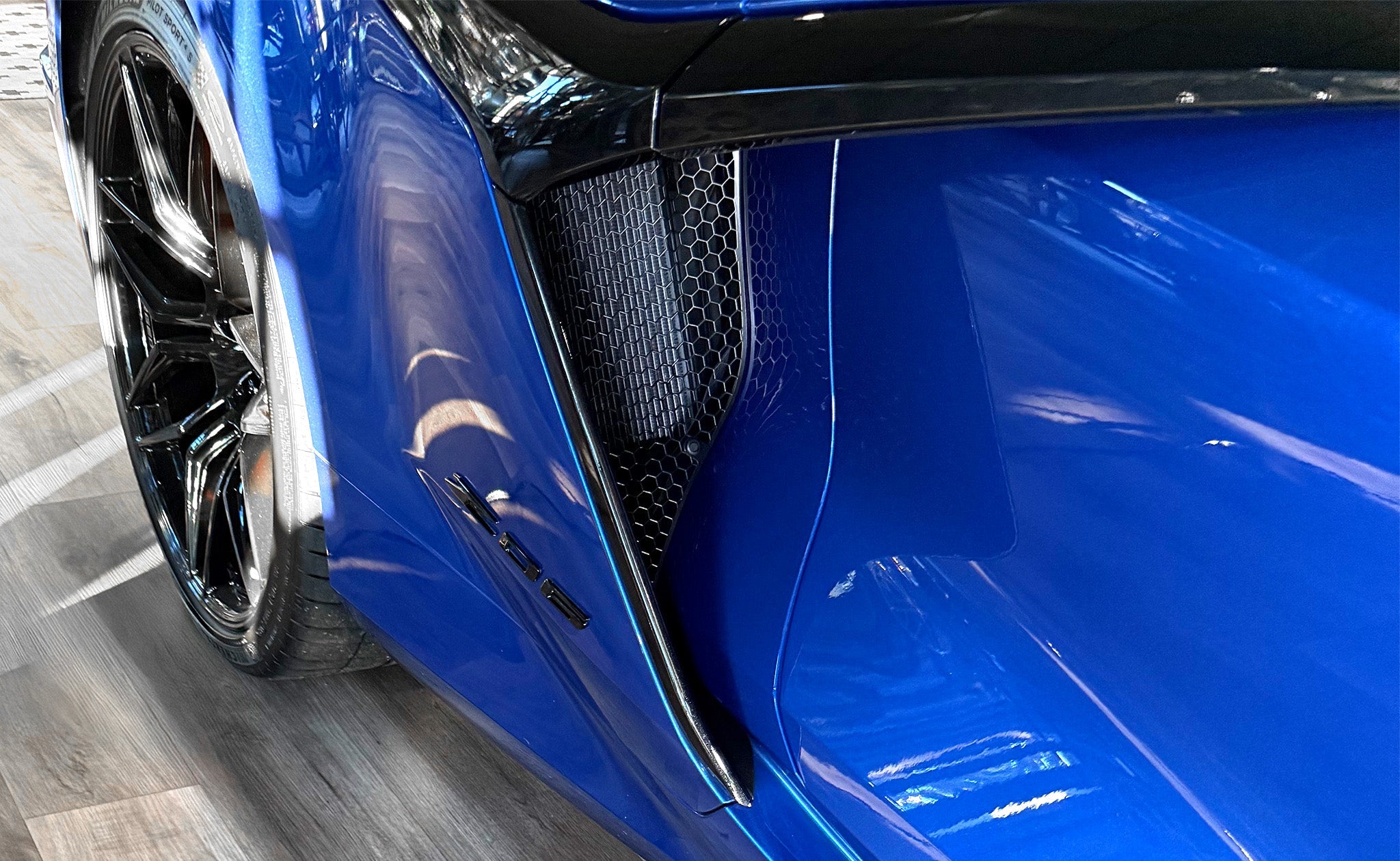 Corvette C8 Z06 / E-Ray Side Intake Guard - Scrape Armor